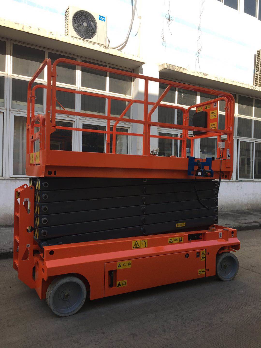 Self Leveling Scissor Lift Scaffolding Scissor Lift Extension Platform