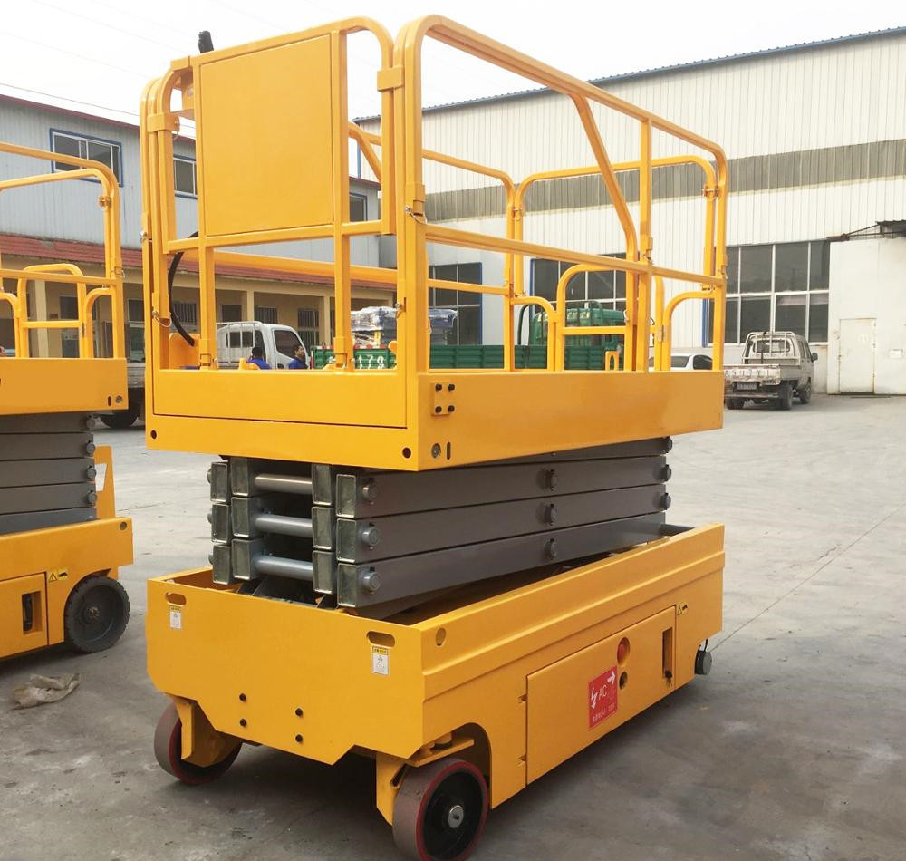 Electric Drive Mobile Aerial Work Platform Flexible With 8m Lifting Height